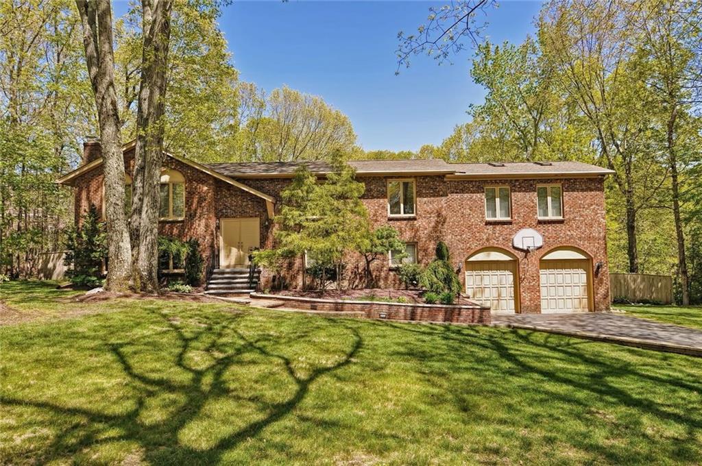 15 Beacon Hill Drive, Warwick, RI 02886 | MLS #1155204 | Lila Delman