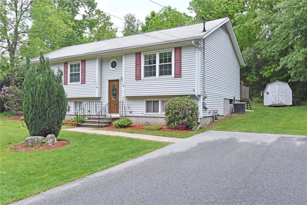 18 River Drive, Johnston, RI 02919 | MLS #1157987 | Lila Delman