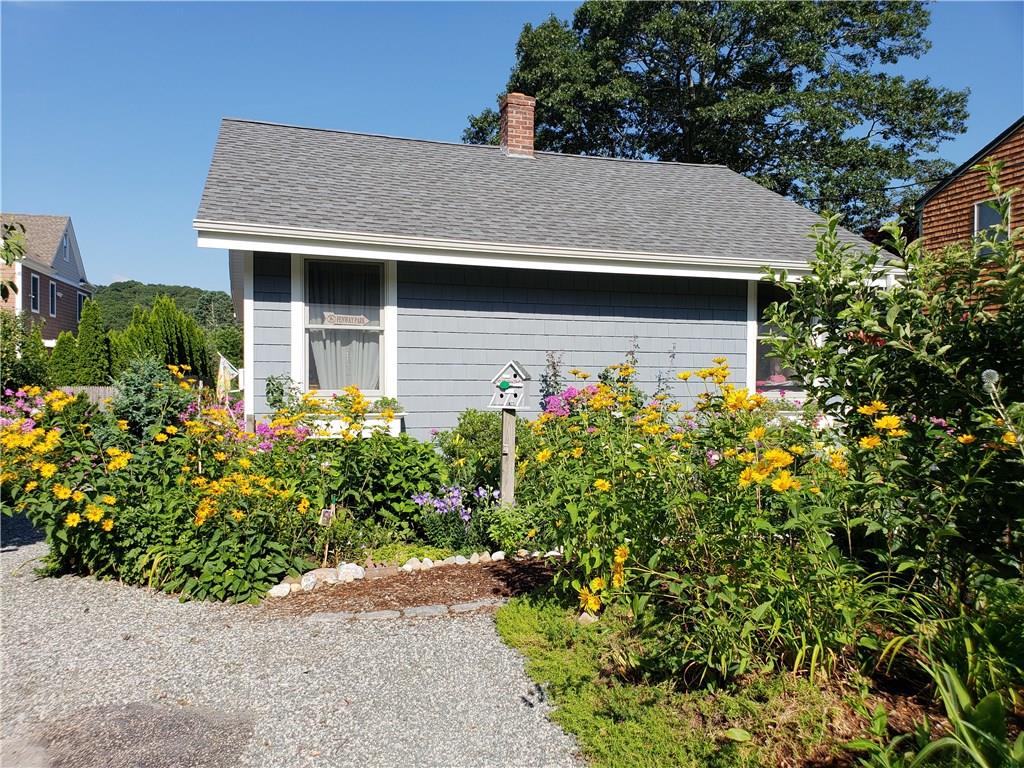 47 Lakeview Drive, Narragansett, RI 02882 | MLS #1198357 | Lila Delman