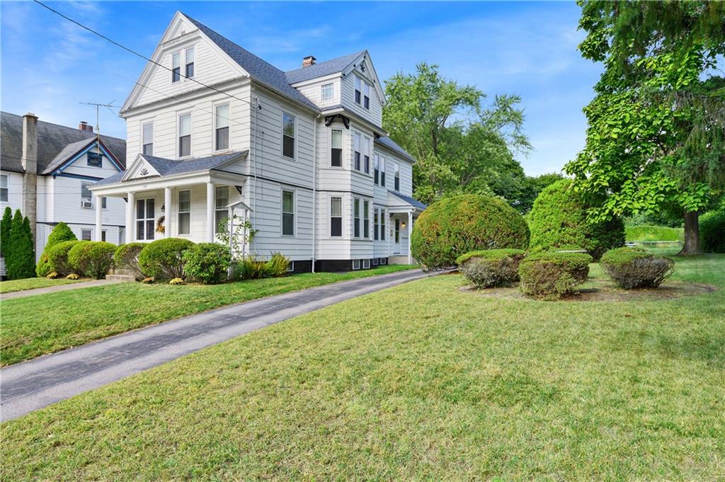 395 South Main Street, Woonsocket, RI 02895 | MLS #1235607 | Lila Delman