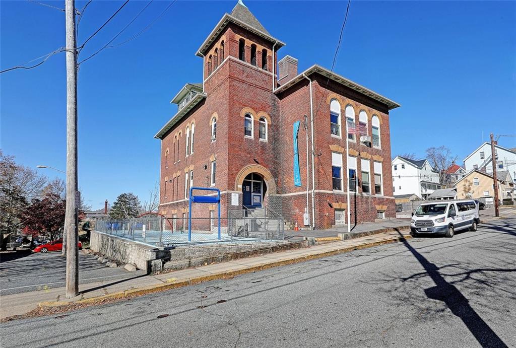 72 Kendrick Street, Woonsocket, RI 02895 | MLS #1298850 | Lila Delman