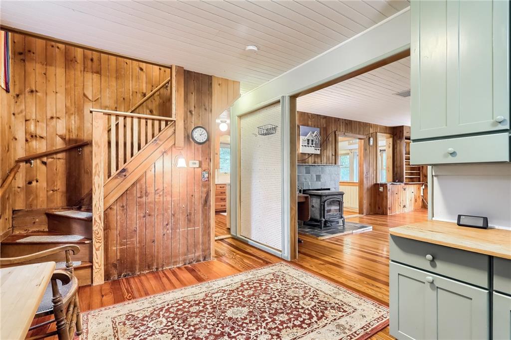 102 Foster Center Road, Foster, RI 02825 | MLS #1316989 | Lila Delman