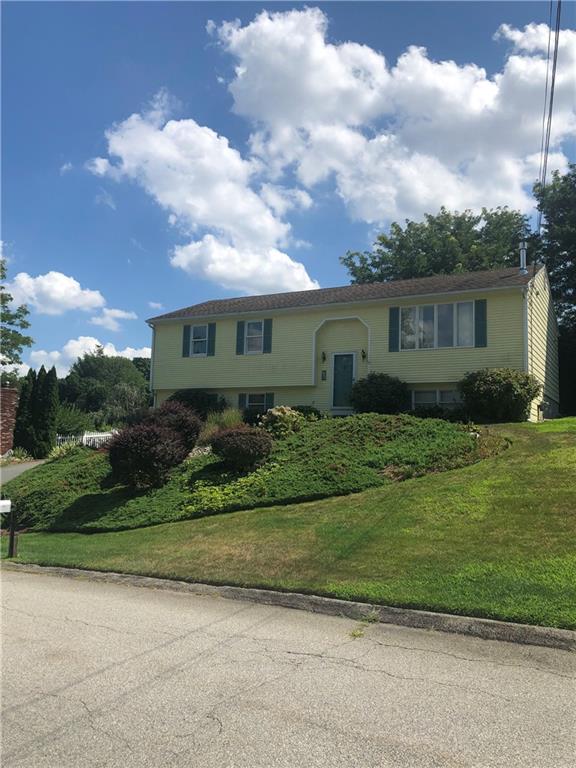 11 Brenda Drive, Johnston, RI 02919 | MLS #1317399 | Lila Delman