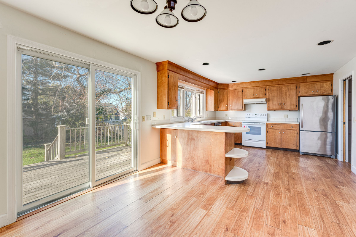 11 O'Donnell Road, Middletown RI 02842 | Lila Delman