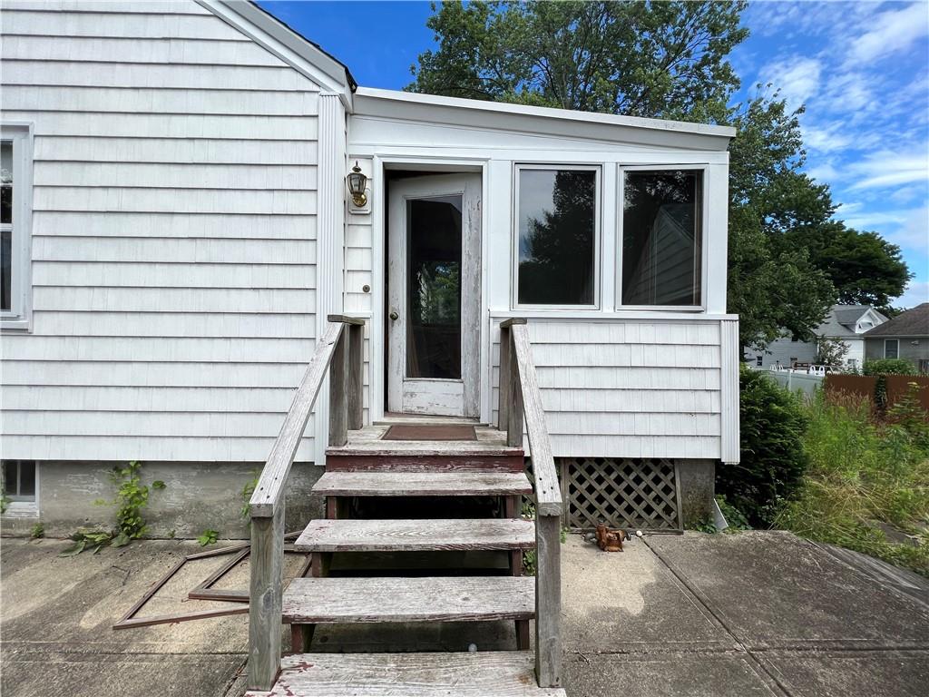 35 Rosemont Avenue, Cumberland, RI 02864 | MLS #1340970 | Lila Delman