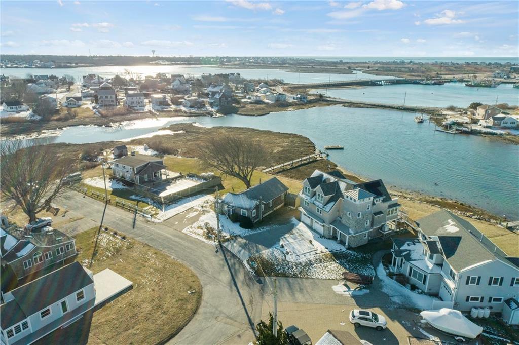31 Mollusk Drive, Narragansett, RI 02882 | MLS #1353288 | Lila Delman