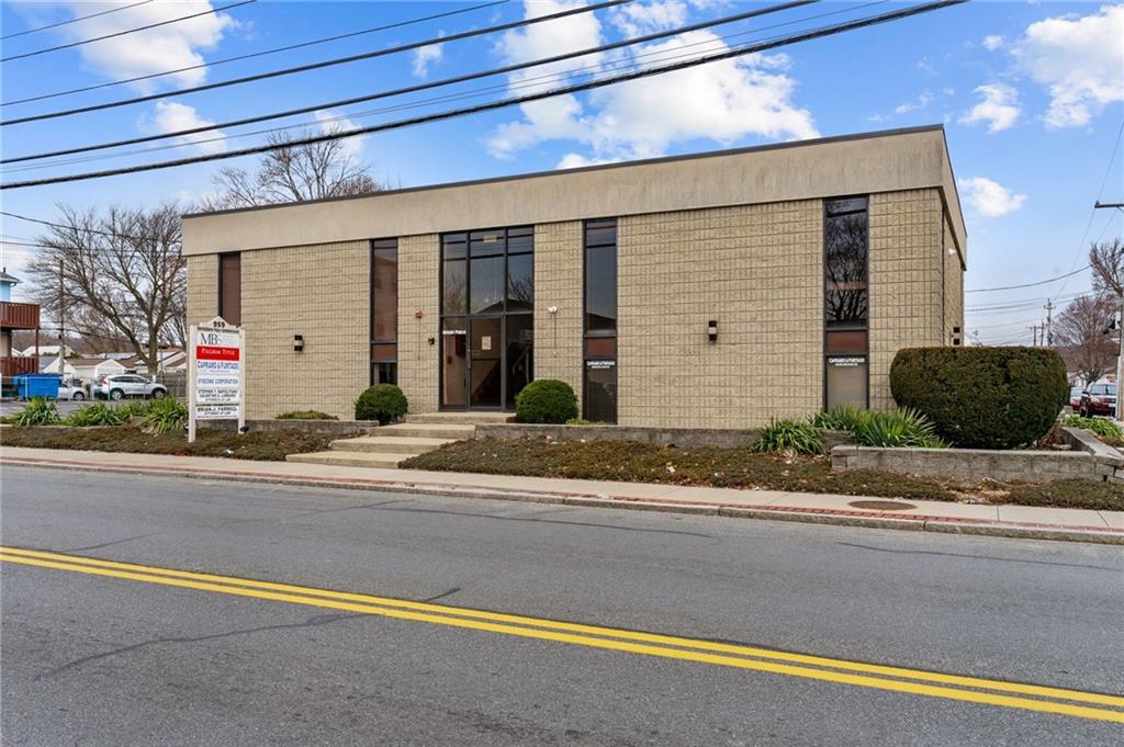 959 Mineral Spring Avenue, Unit#1, North Providence, RI 02904 | MLS ...