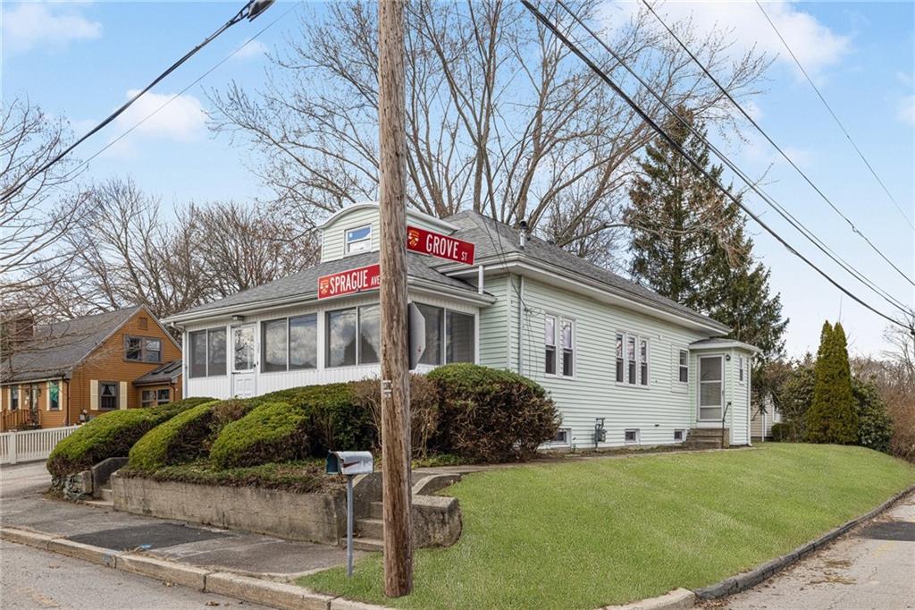 10 Sprague Avenue, Lincoln, RI 02865 | MLS #1354928 | Lila Delman