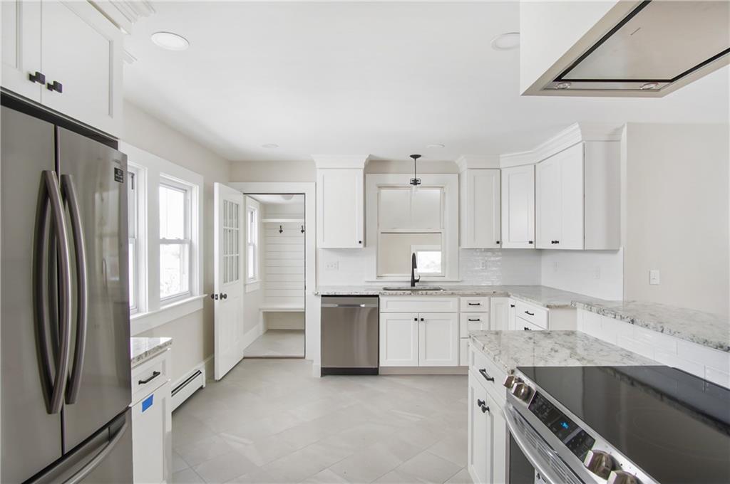 38 West Main RD Portsmouth, Rhode Island 02871 | Lila Delman