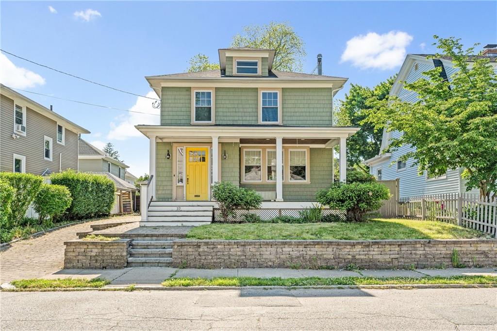 37 Harding AV Cranston, Rhode Island 02905 | Lila Delman