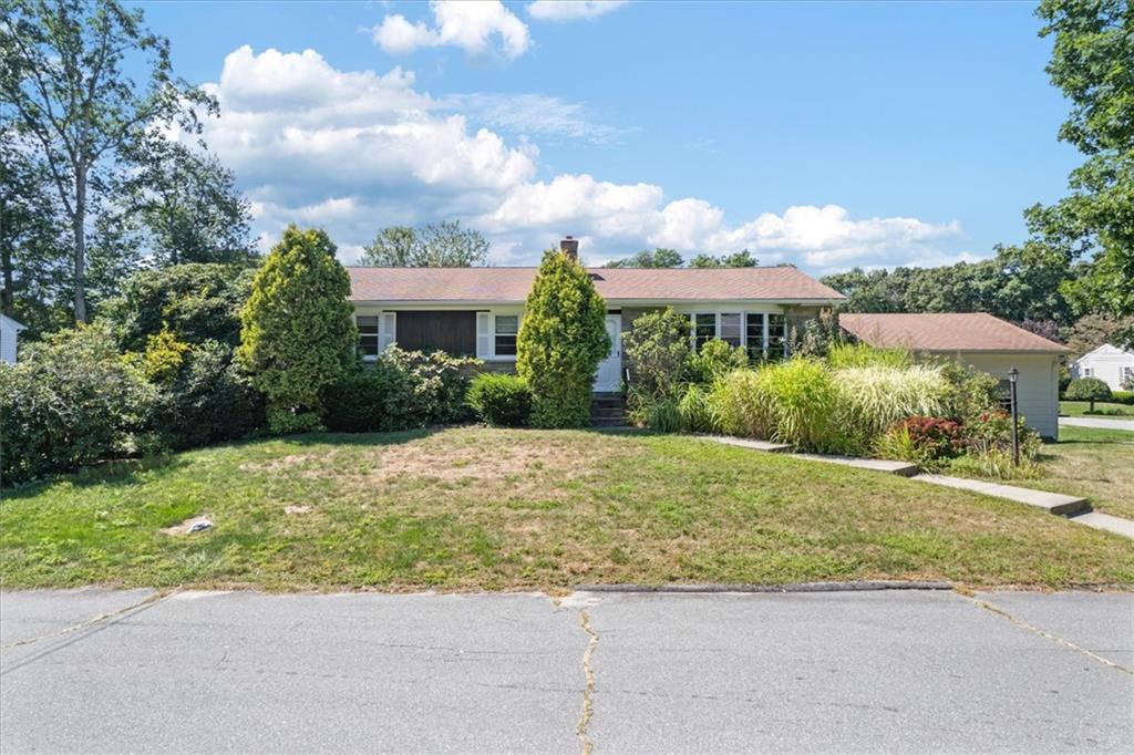 56 Mark Allen Drive, Warwick, RI 02886 | MLS #1365897 | Lila Delman