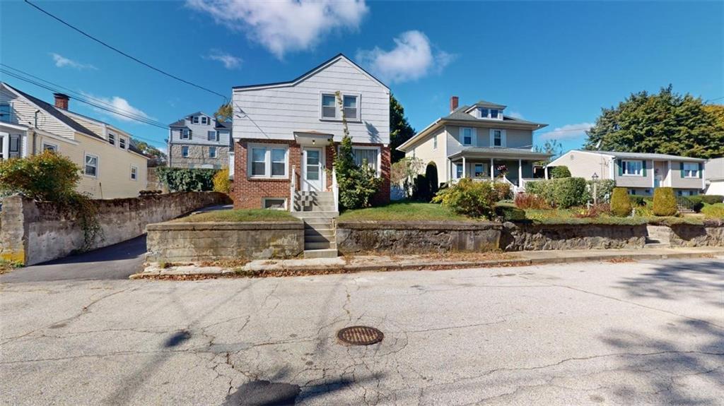 10 Arthur Street, West Warwick, RI 02893 | MLS #1371282 | Lila Delman